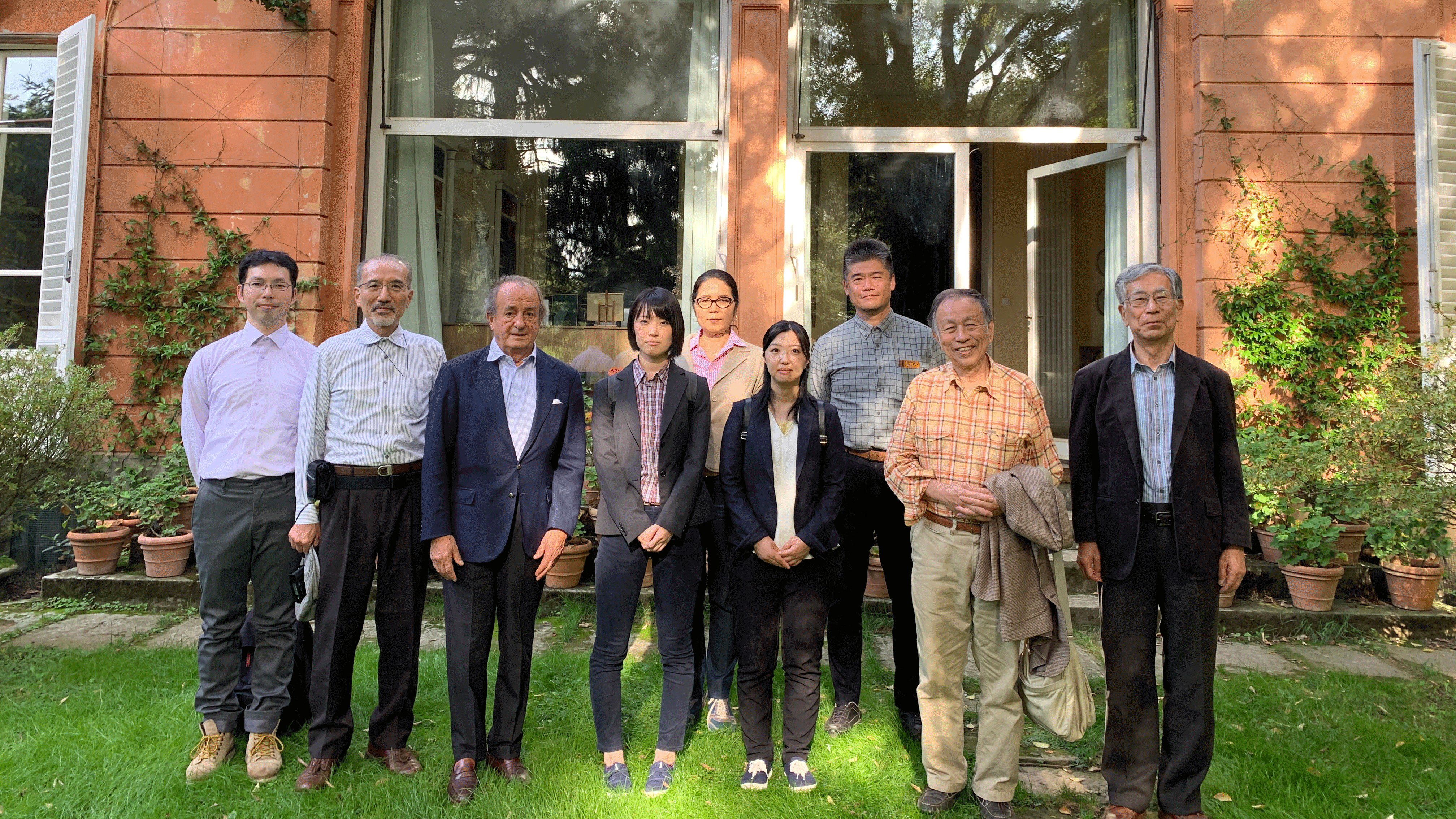 イタリア発、オリーブがつなぐ地方の再生。サラリーマンから転身した農園主が挑む「農家を経営者に、荒れ地を農園にする」おいしい取り組み。「農家の ...