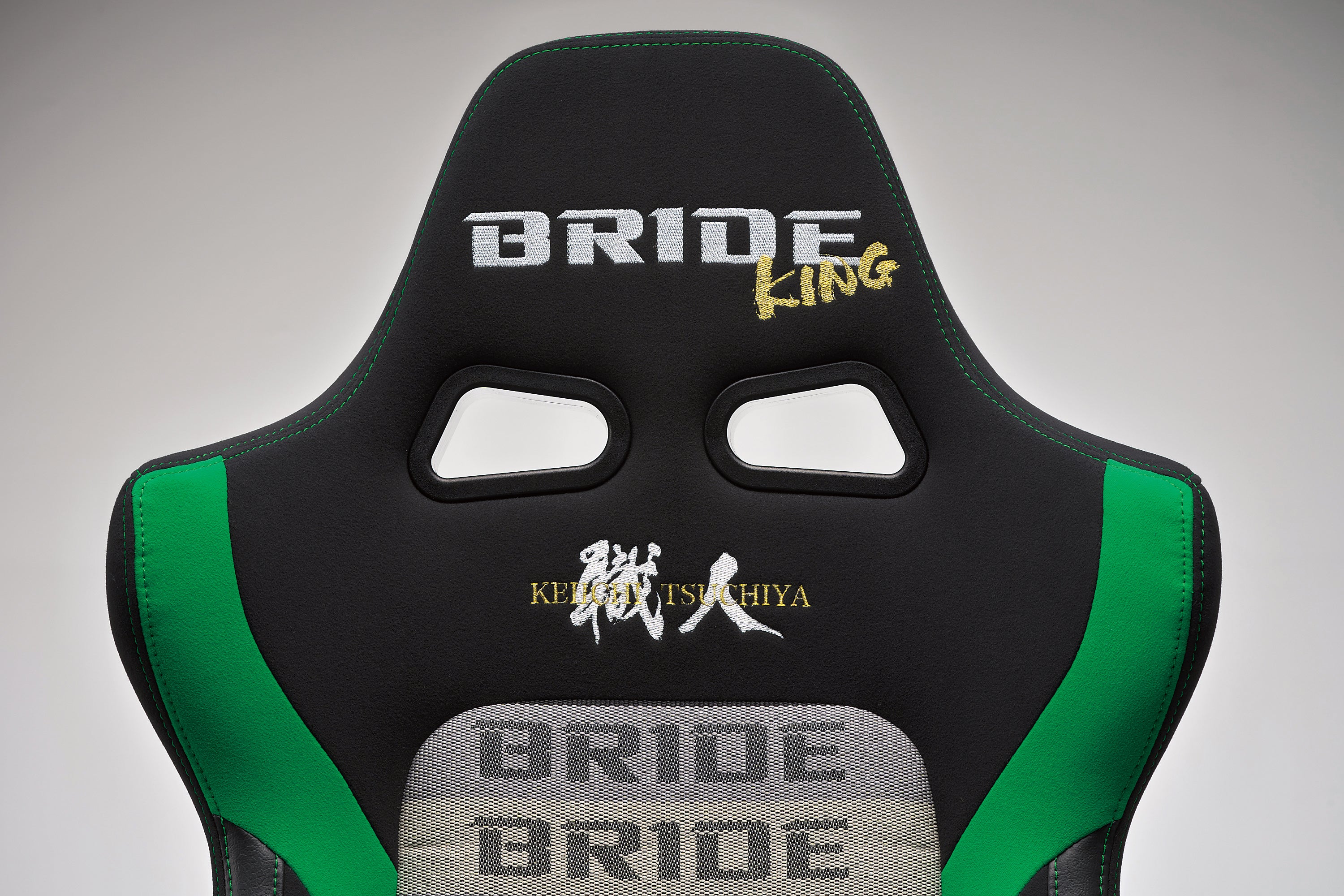 新世代リクライニングシート【ERGOSTER】開発ストーリー（自動車用スポーツシートのBRIDE）｜ブリッド株式会社のストーリー｜PR ...